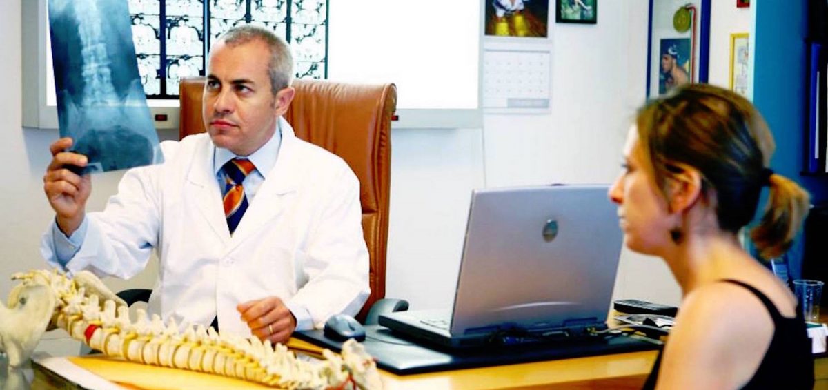 The first chiropractic consultation consists of an analysis of the ailments